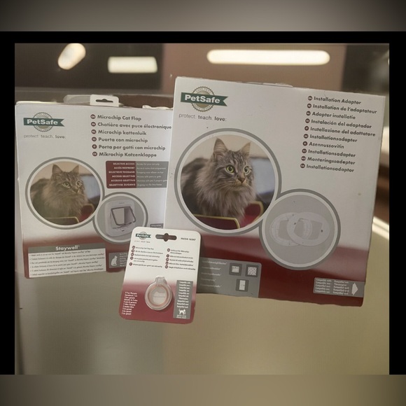 PetSafe | Cat | Petsafe Bundle Microchip Cat Flap Installation Adaptor ...